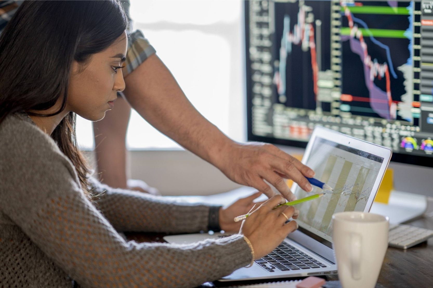 Como operar vendido e ainda ter lucro? - Fast Trade